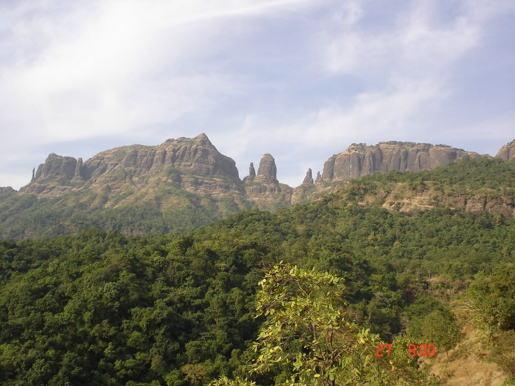 Mahuli Fort Trek - Treks and Trails India