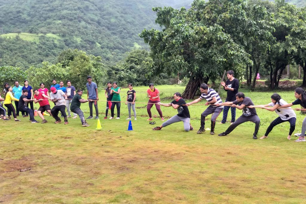 Outdoor Team Building Games - Treks and Trails India