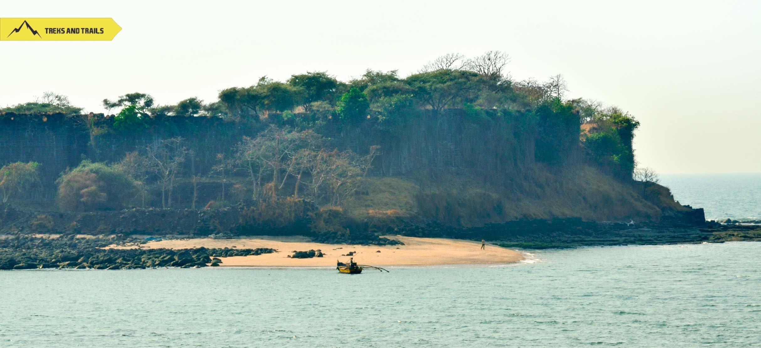 Anjarle Turtle Festival from Pune | Treks and Trails India